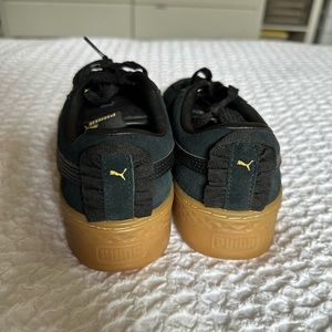 Puma | Shoes | Puma Black And Tan Platform Sneakers | Poshmark